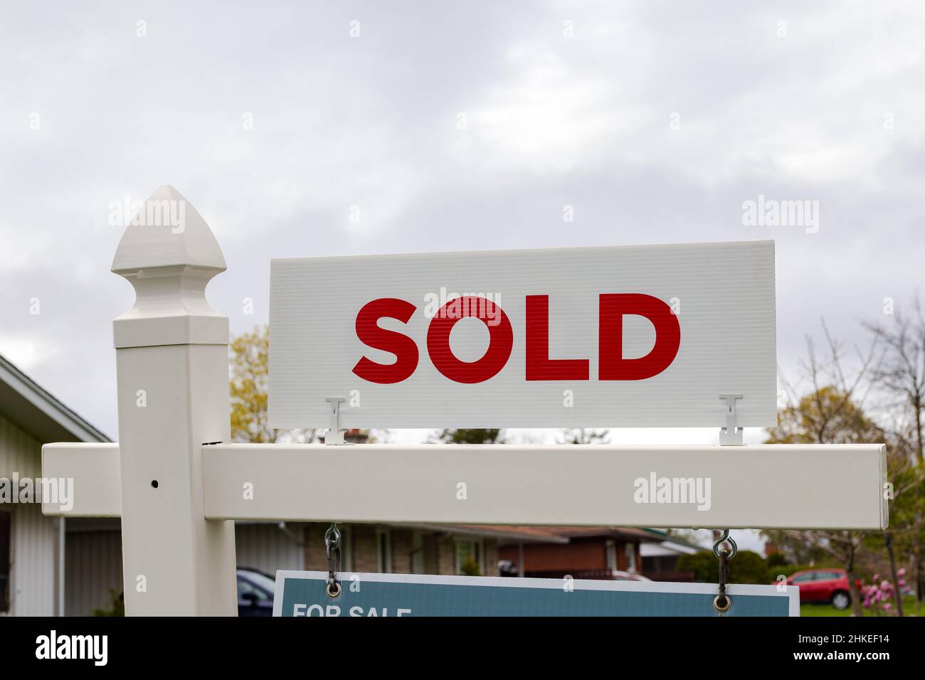 Sold sign in front of a house in a residential neighborhood Stock Photo ...