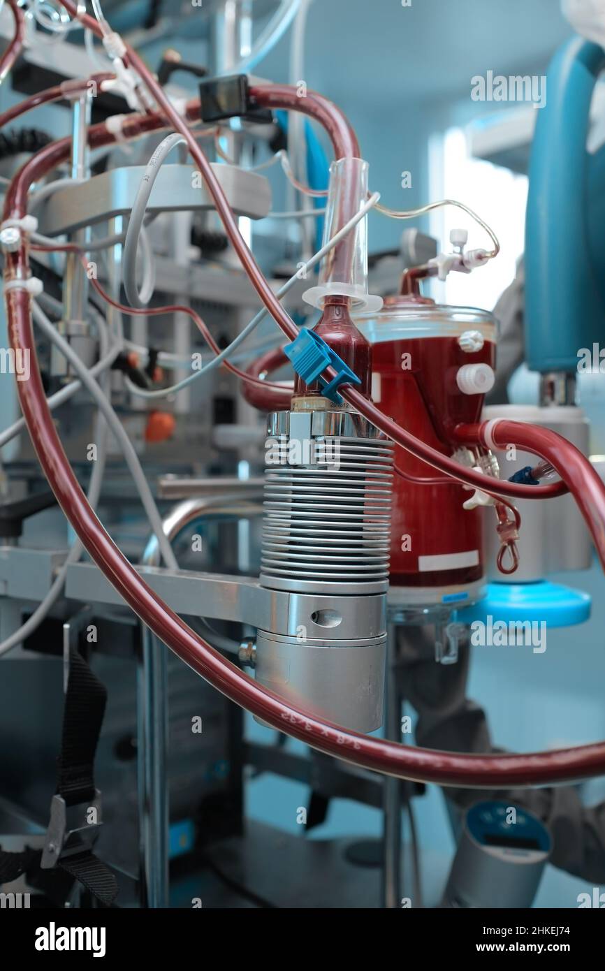 Cardiopulmonary bypass machine hi-res stock photography and images - Alamy