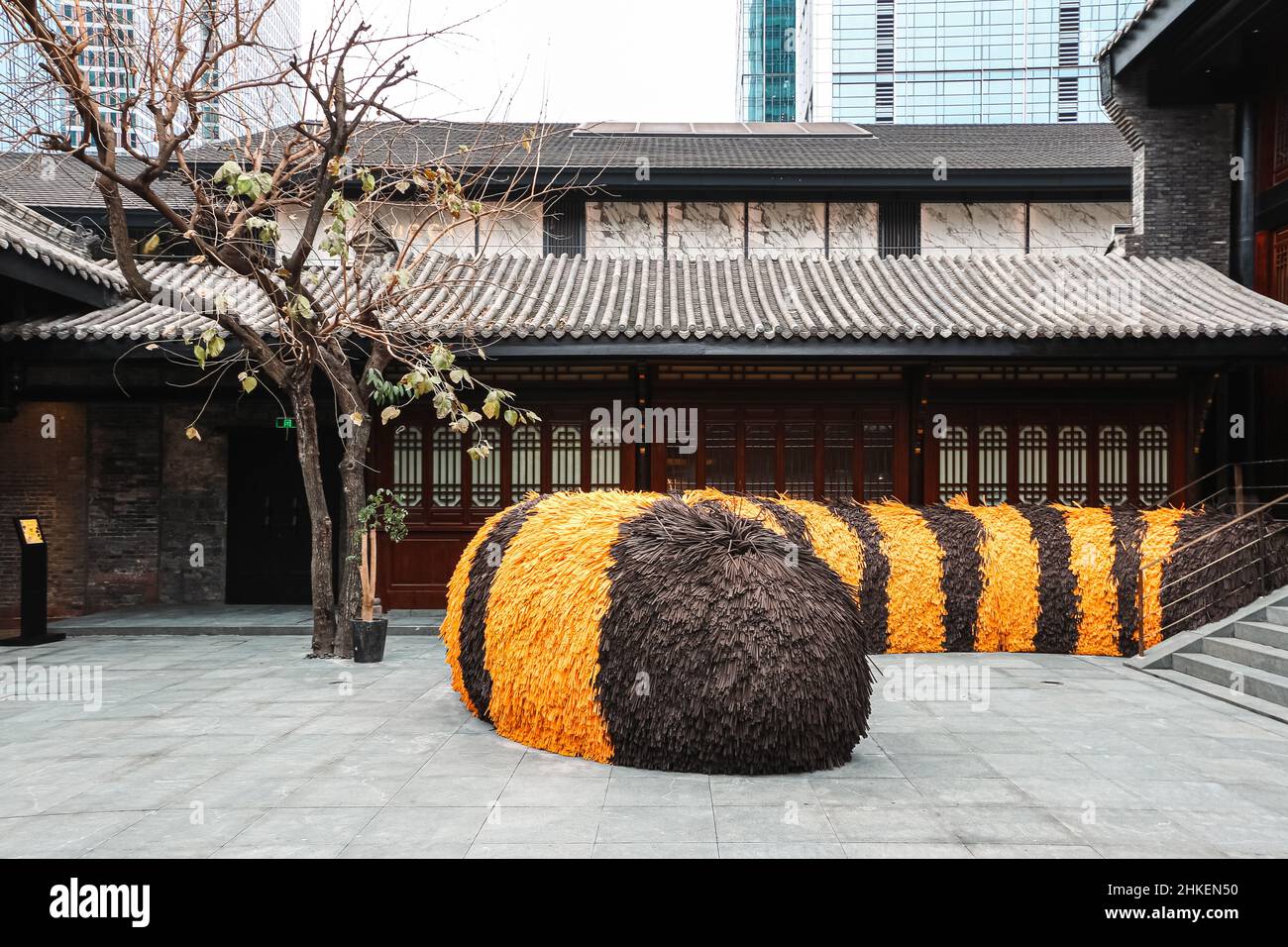 Chengdu taikoo li hi-res stock photography and images - Alamy