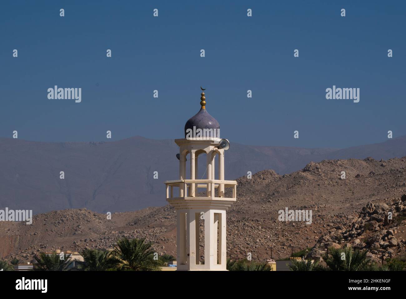 Nizwa sultan qaboos mosque hi-res stock photography and images - Alamy