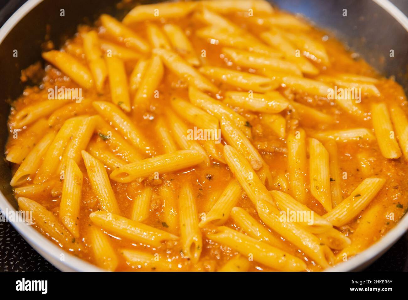 Aldente pasta hi-res stock photography and images - Alamy