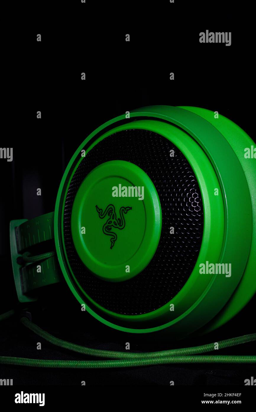 Razer headphones Stock Photo - Alamy
