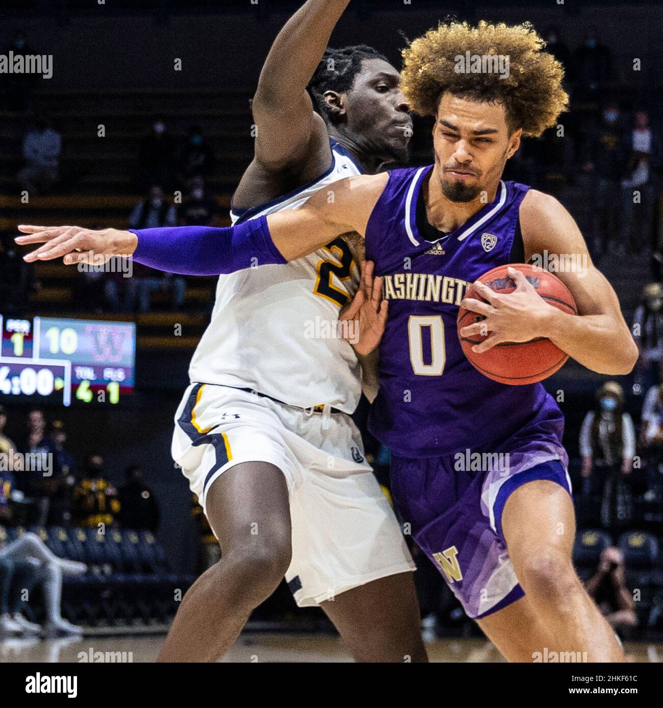 February 03, 2022 Berkeley, CA U.S.A. Washington forward Emmitt ...