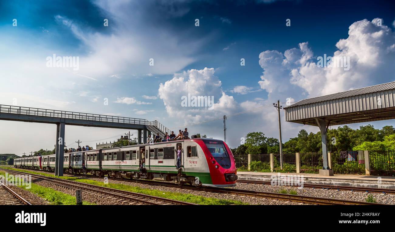 Bangladesh Railway Demu Stock Photo - Alamy
