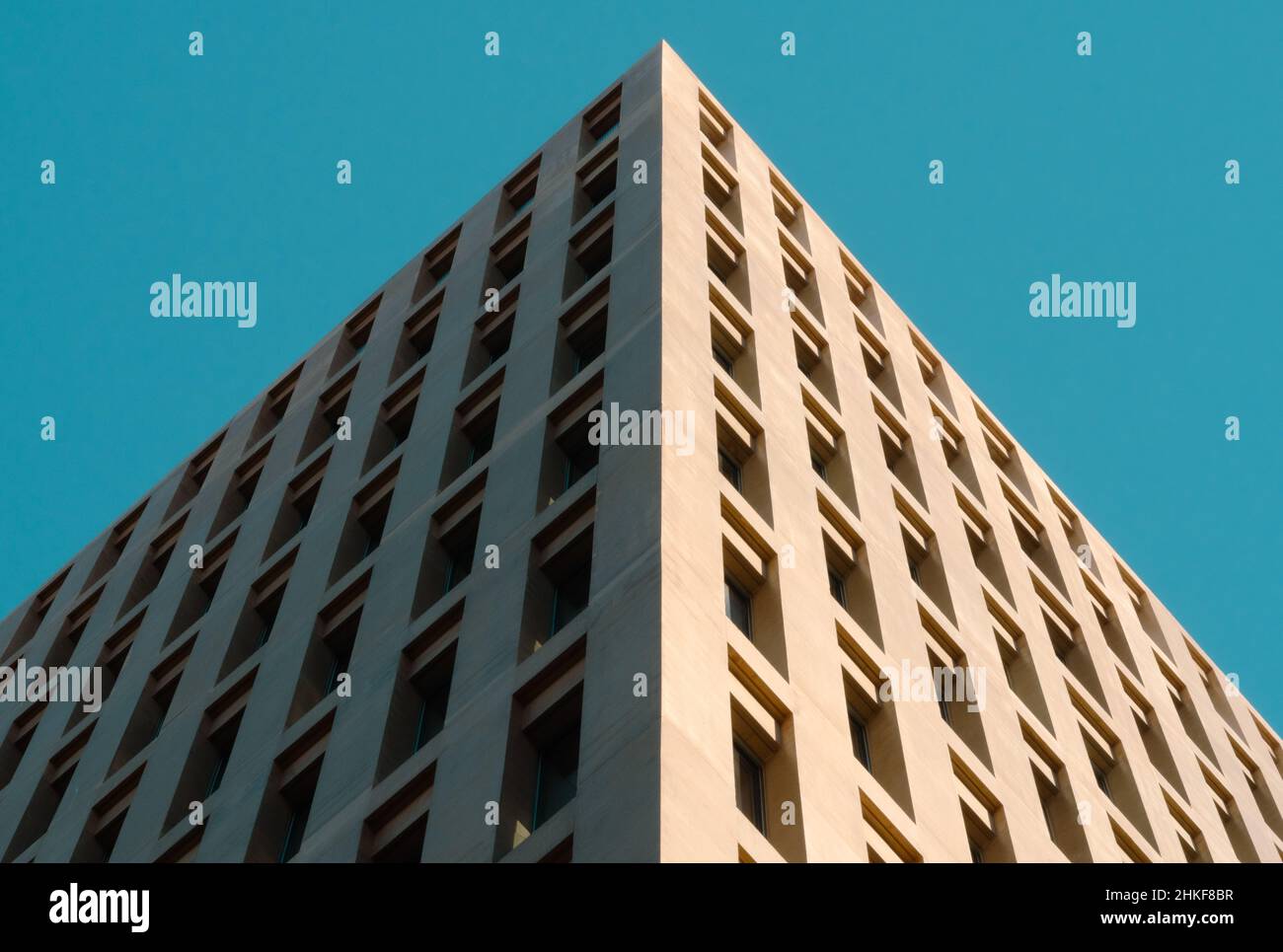 futuristic building pyramid Stock Photo - Alamy