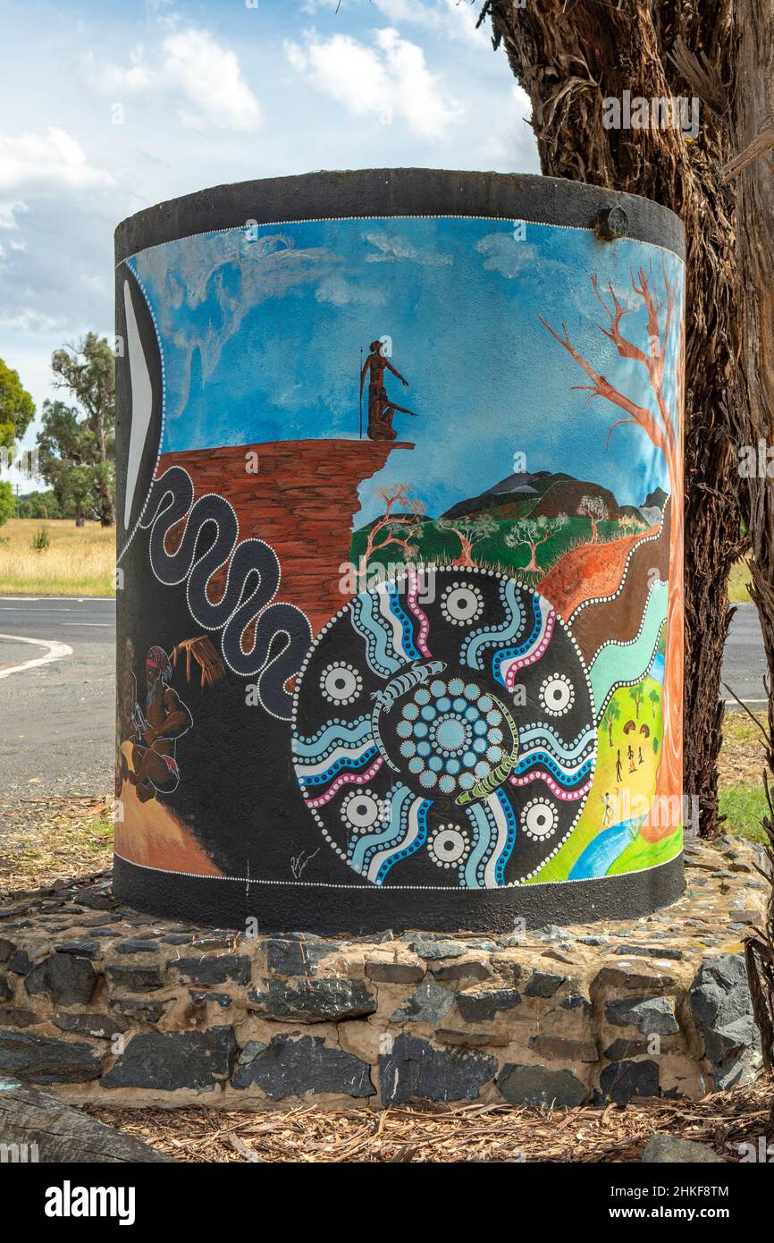 Indigenous Water Tank Art, Kilgowla Rest Area, Tarcutta, NSW, Australia ...