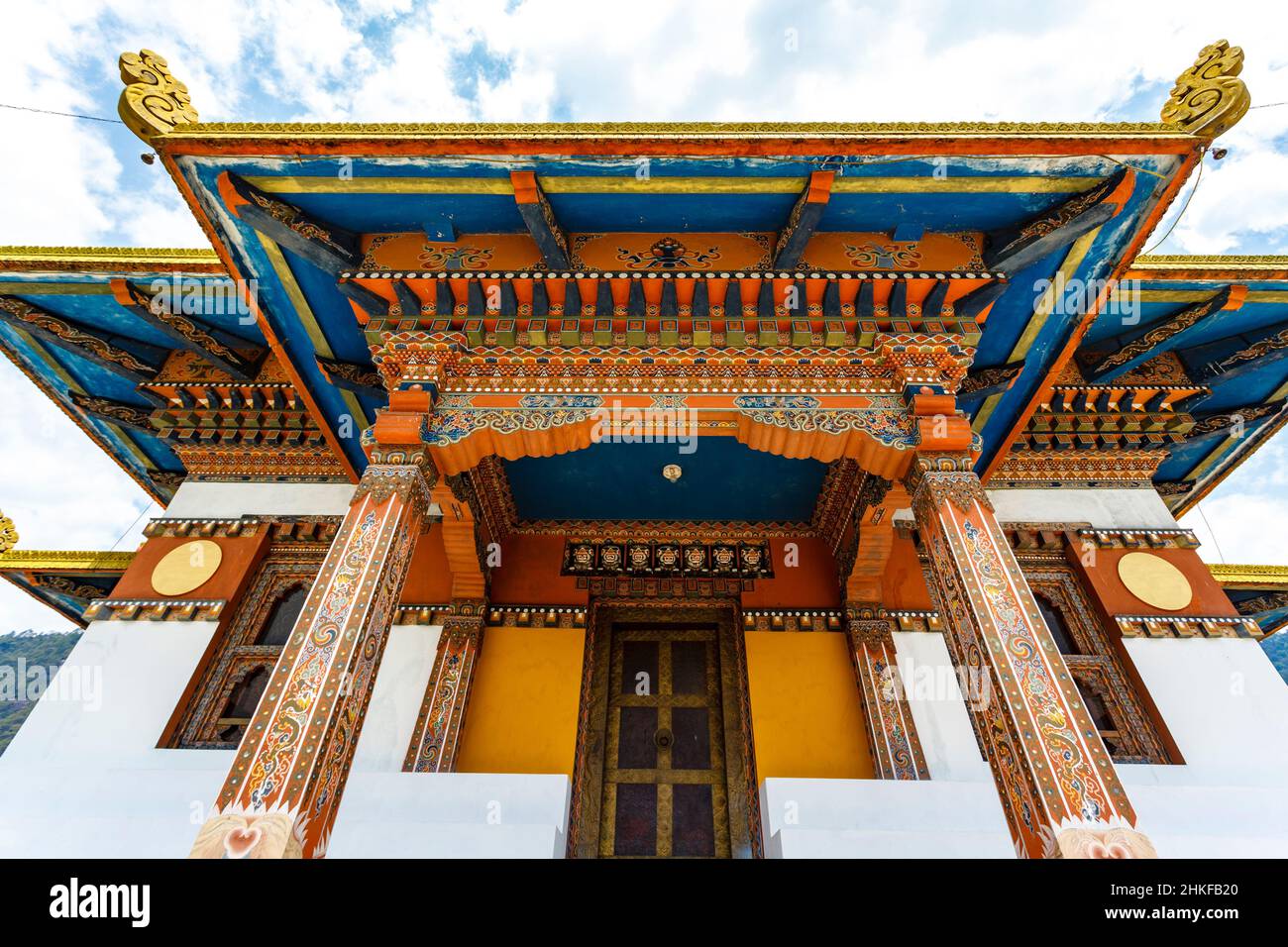 Exterior of the Khamsum Yeulley Namgyal chorten temple in Punakha ...