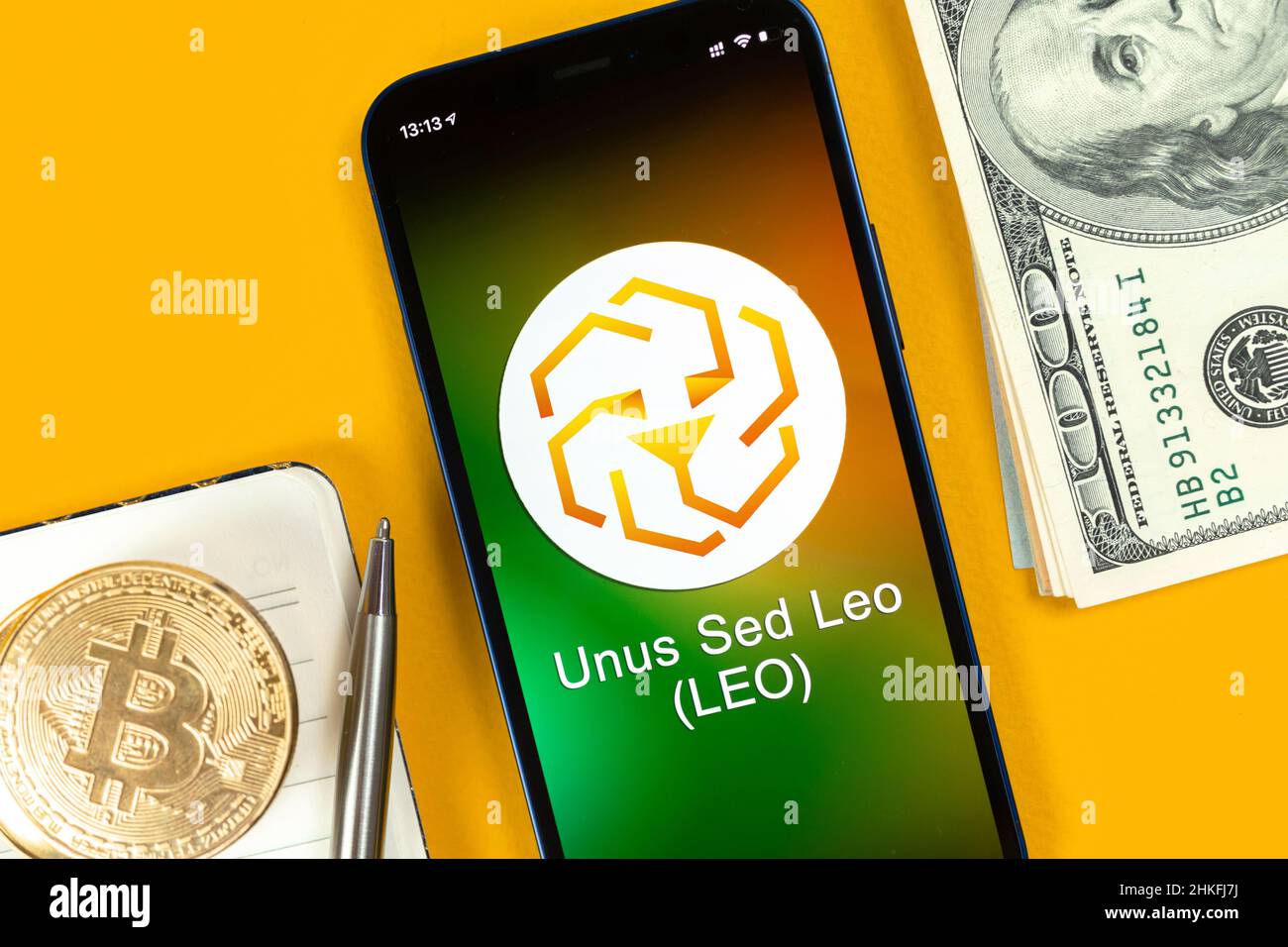 Leo coin hi-res stock photography and images - Alamy