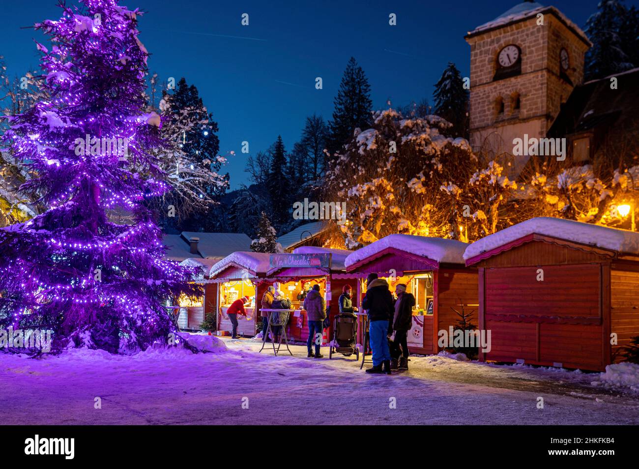 Samoens france village hi-res stock photography and images - Alamy