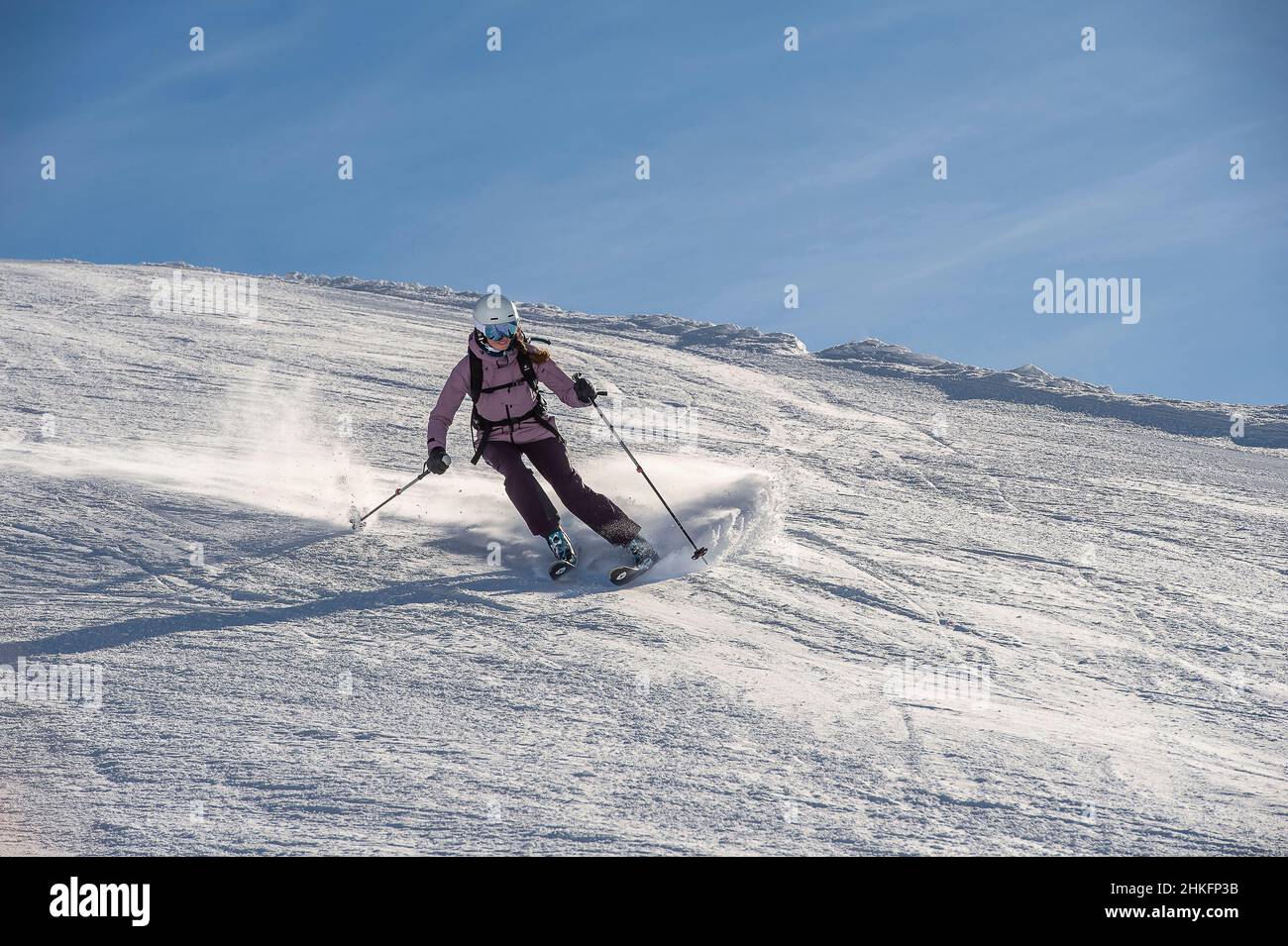 Les contamines france ski resort hi-res stock photography and images ...