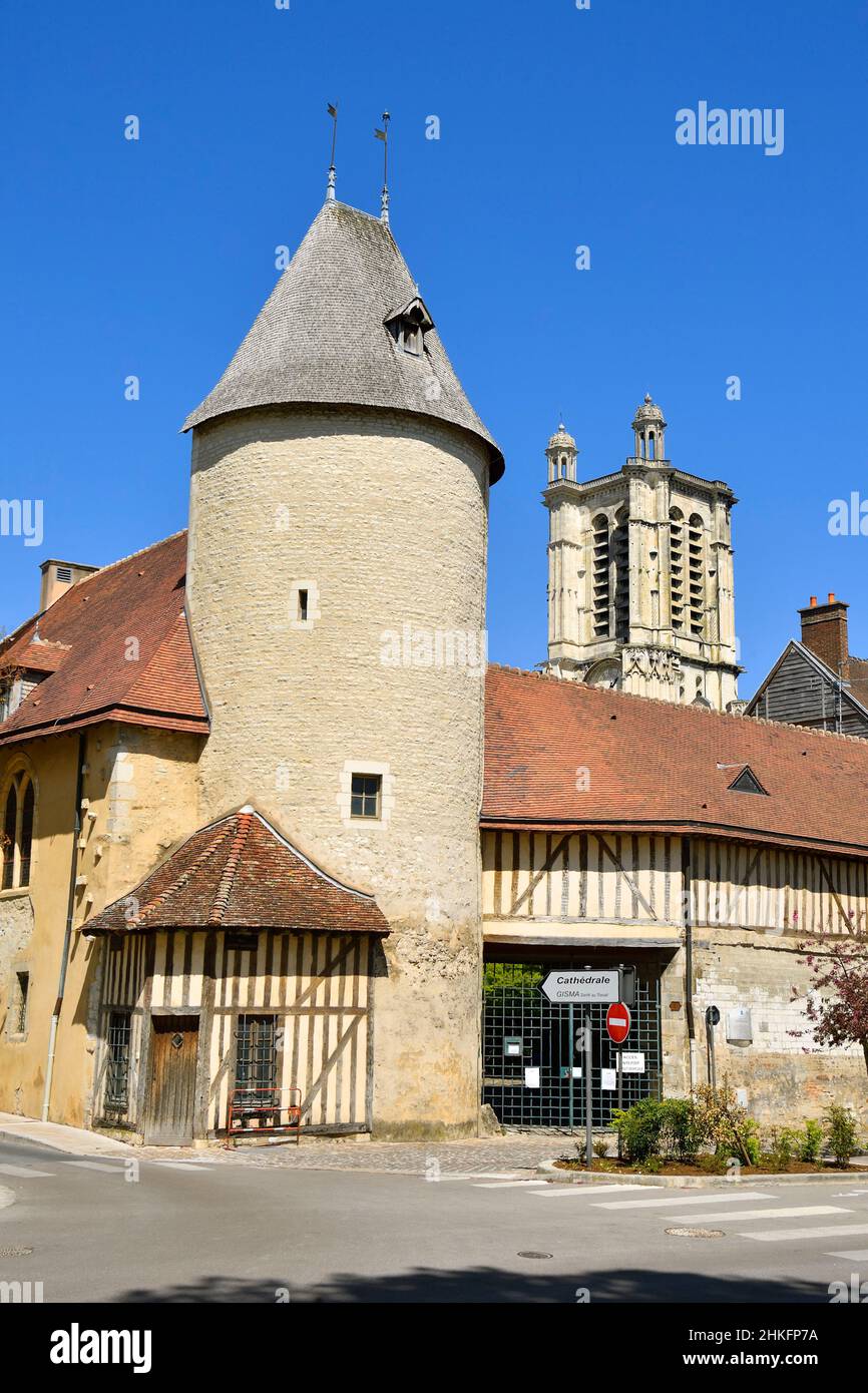 France, Aube, Troyes, the Hotel du petit Louvre and St Pierre and St ...