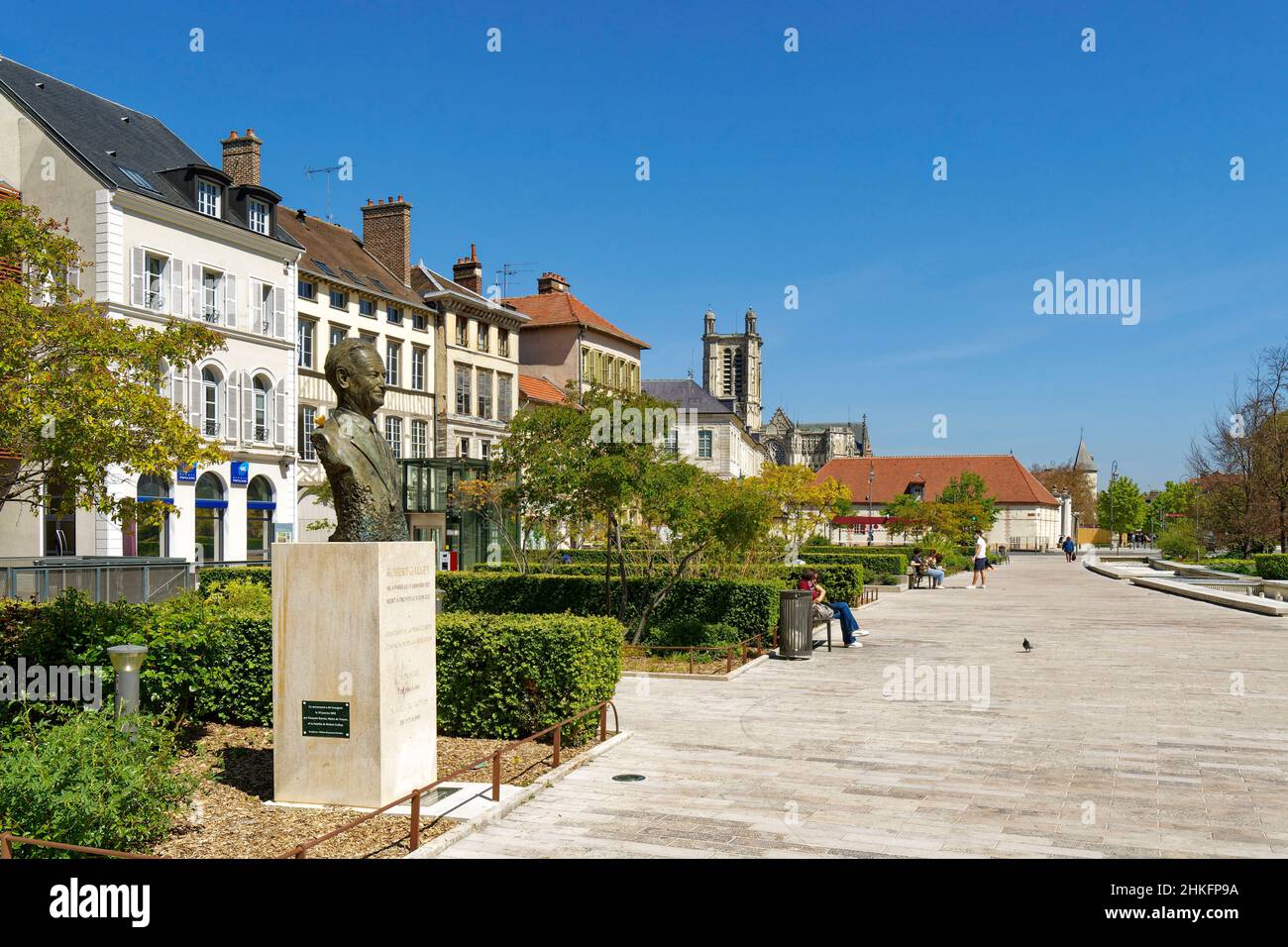 France, Aube, Troyes, place de la Liberation square, Statue of Robert ...