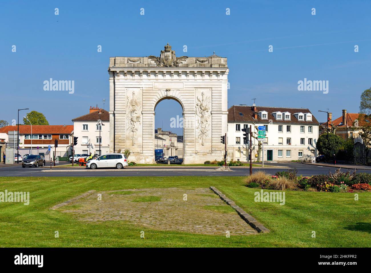 France, Marne, Châlons en Champagne, Sainte Croix Gate Stock Photo - Alamy