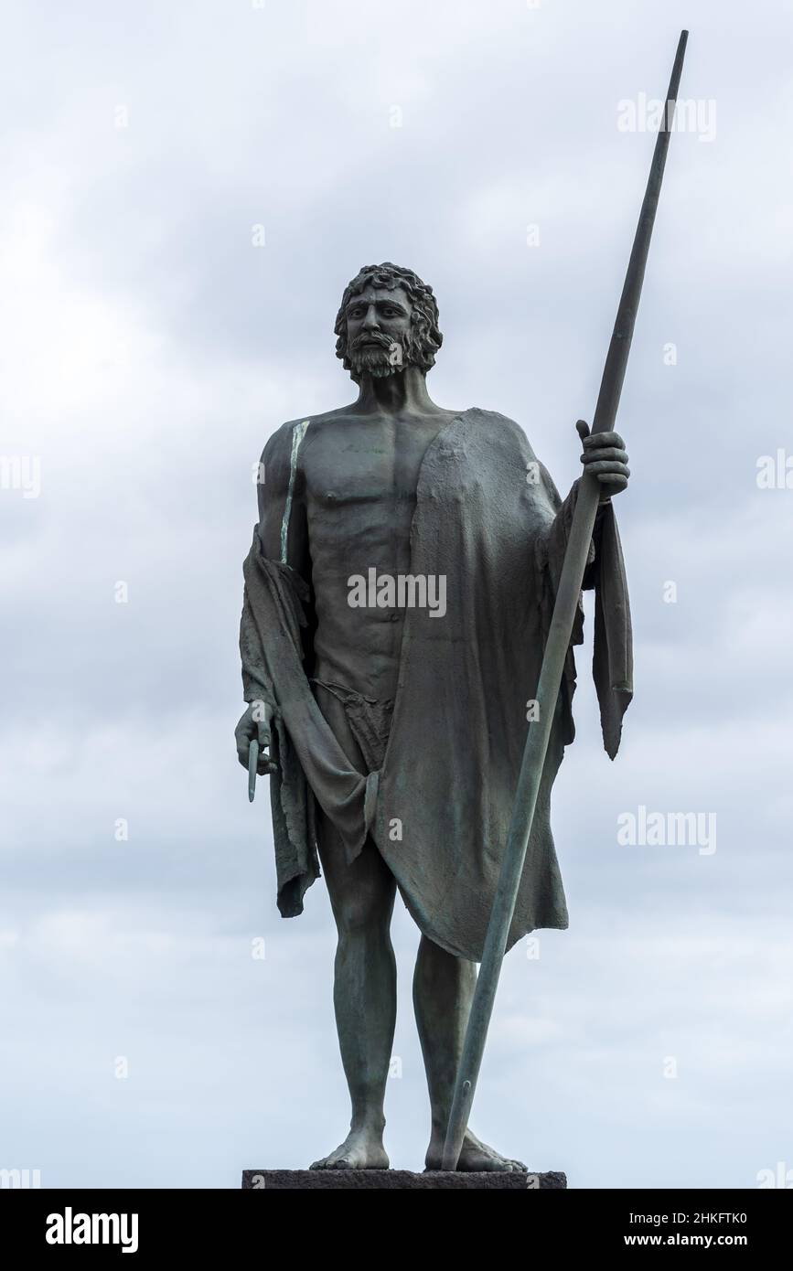 Statue of guanche warrior hi-res stock photography and images - Alamy
