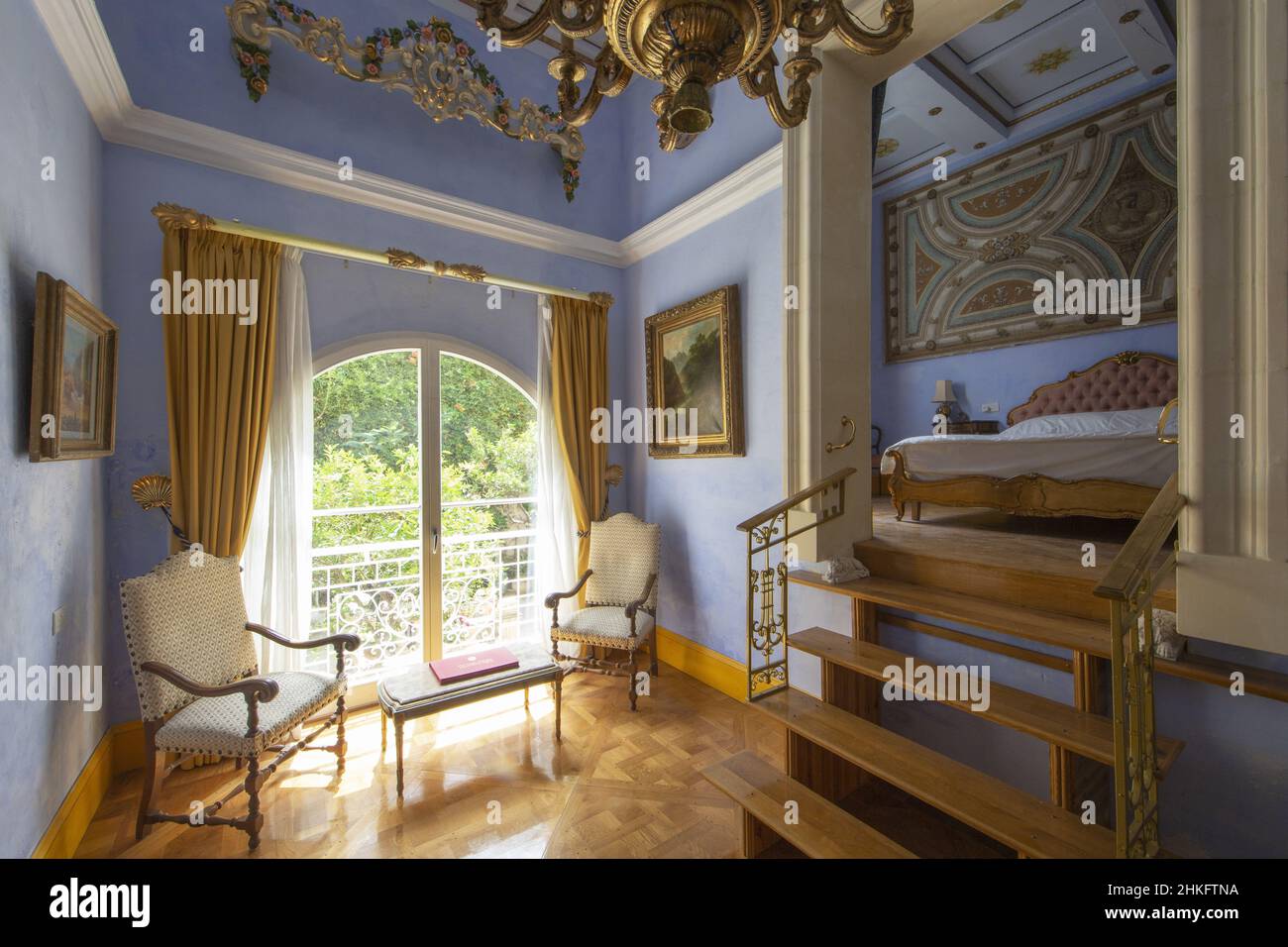 Malta, Valletta, Cosimo suite decorated with wall paintings and gilding ...
