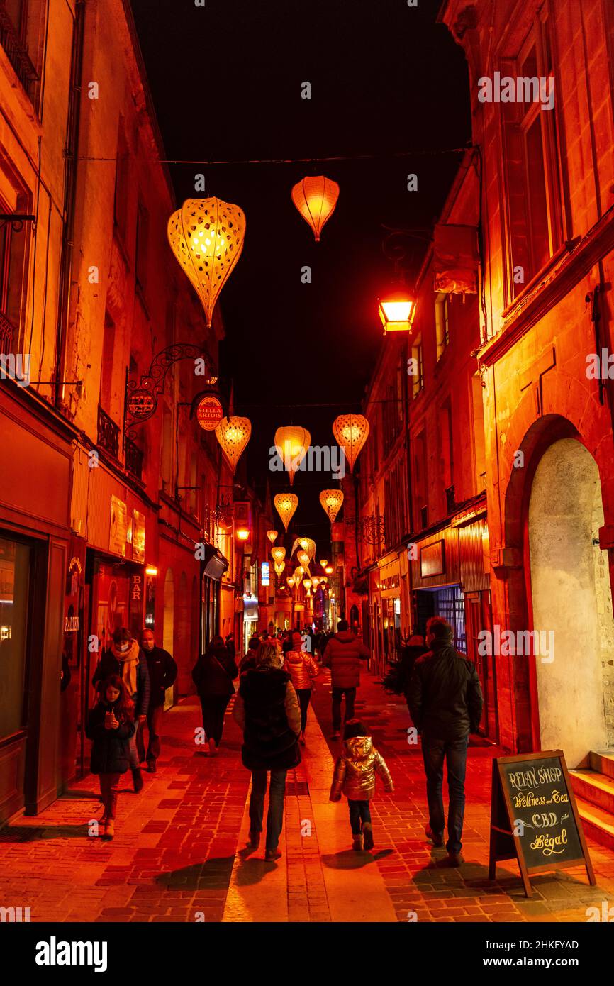 France, Aisne (02), Laon, medieval city, The pedestrian street in Laon ...