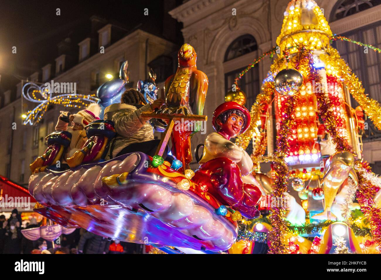 France, Somme, Amiens, Christmas market Stock Photo - Alamy