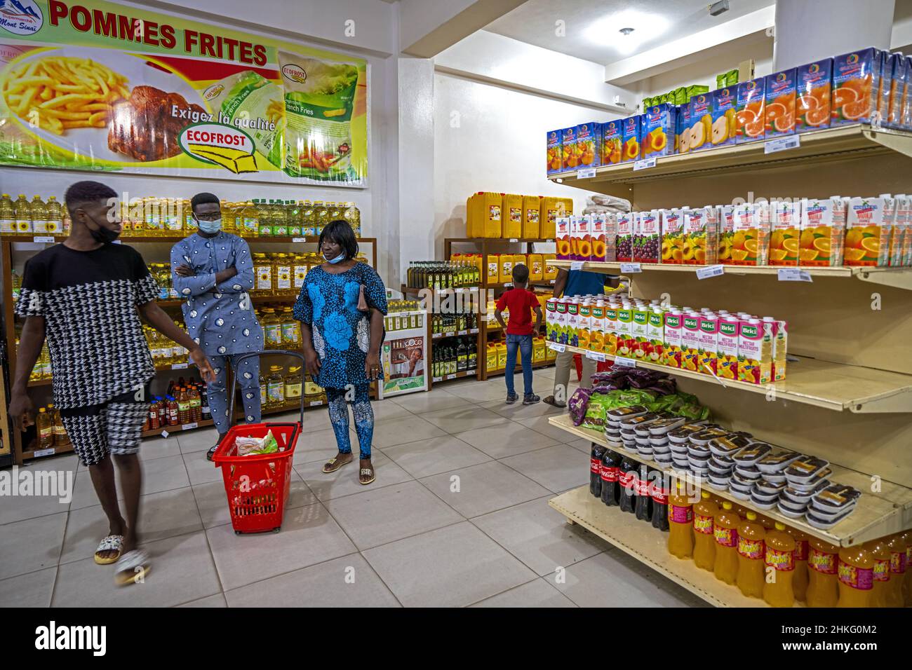 Benin, Cotonou, grocery store Stock Photo - Alamy