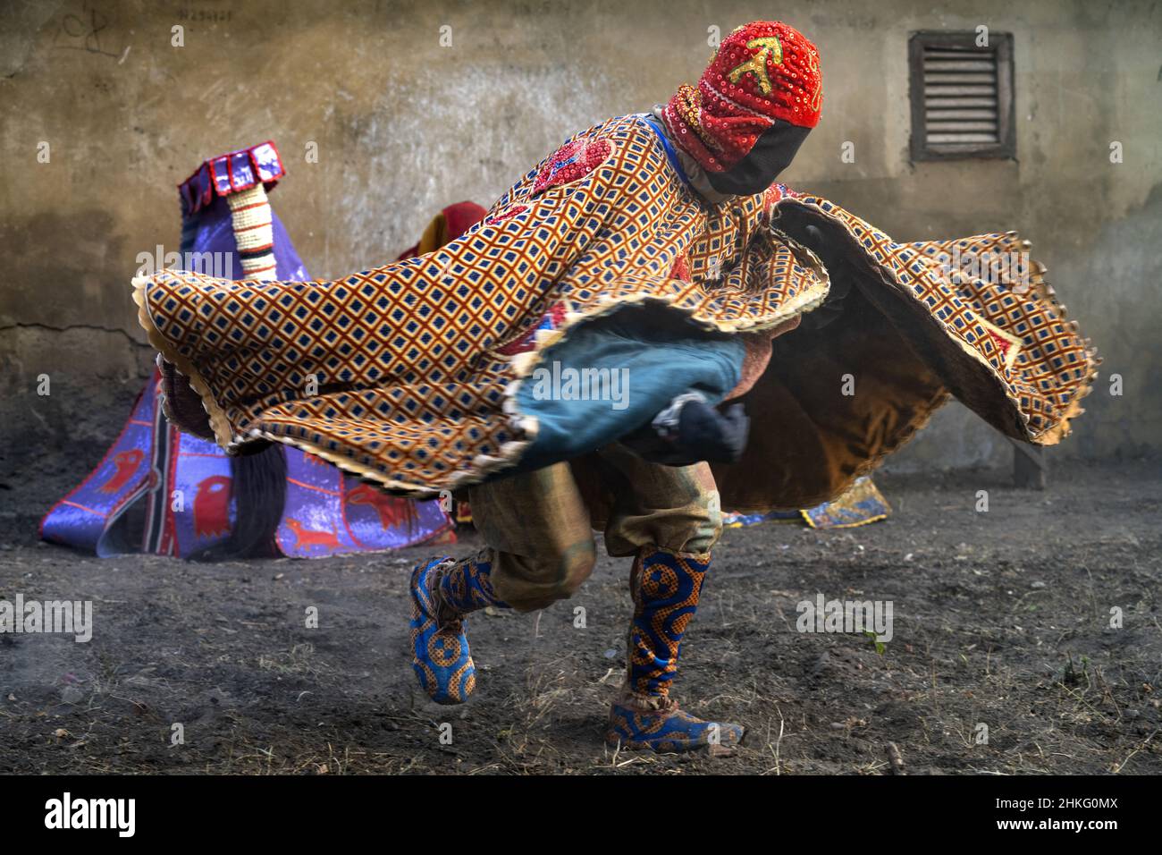 Benin, Dassa, voodoo dance Egoun Gun, dance of the revenants Stock ...