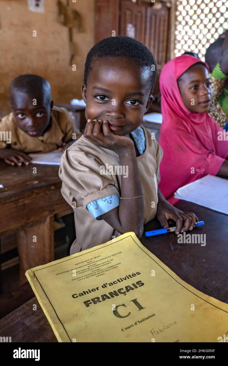 Primary school education people hi-res stock photography and images - Alamy