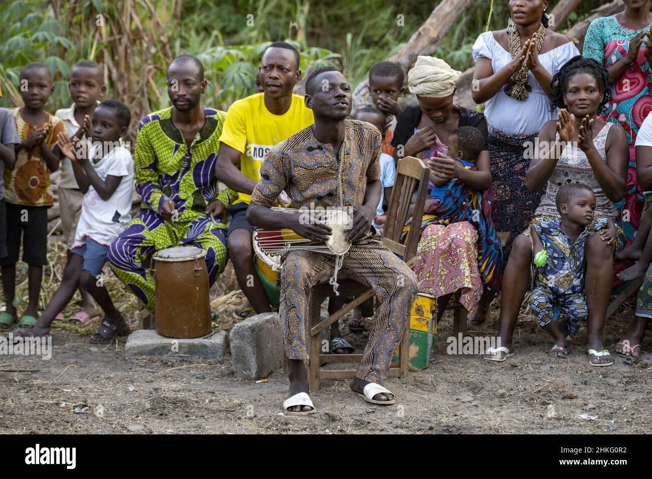 Benin, Dassa, voodoo dance Egoun Gun, dance of the revenants Stock ...