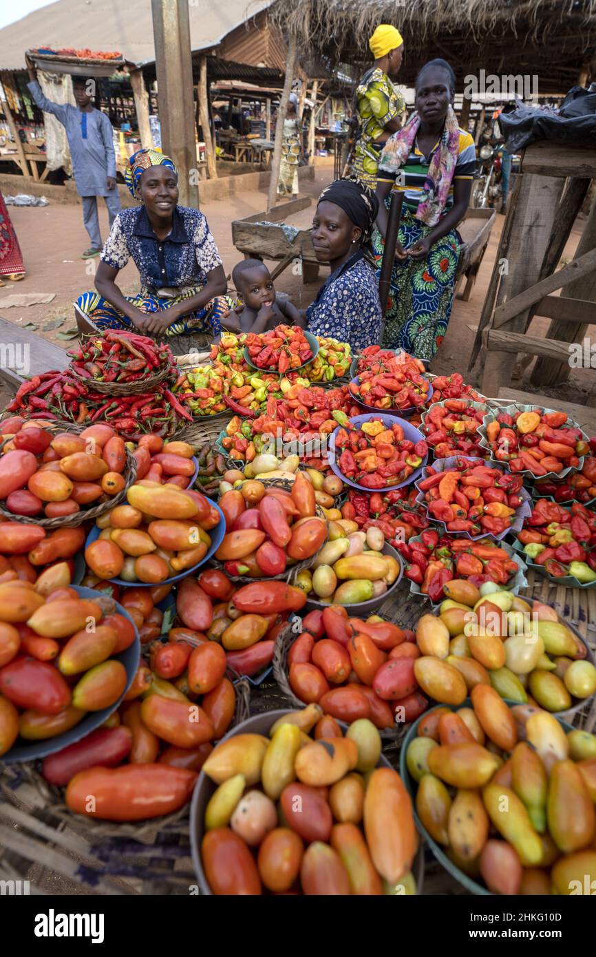 Benin, Ketou, market day Stock Photo - Alamy