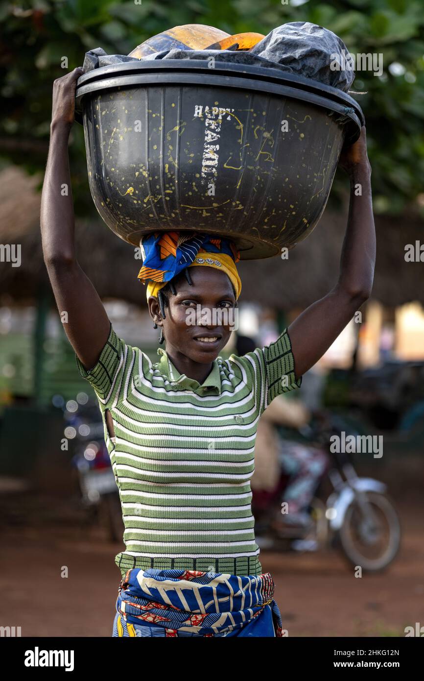 Benin, Ketou, market day Stock Photo - Alamy