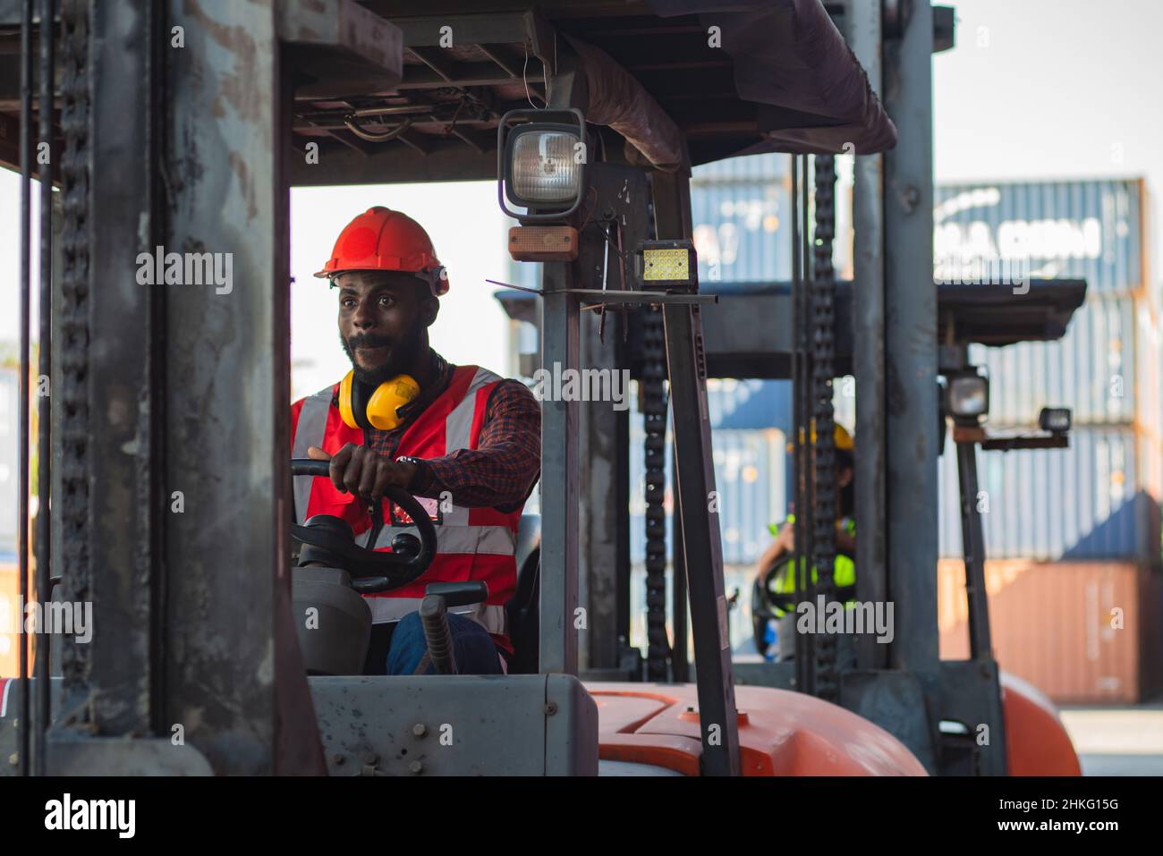 Container forklift hi-res stock photography and images - Alamy