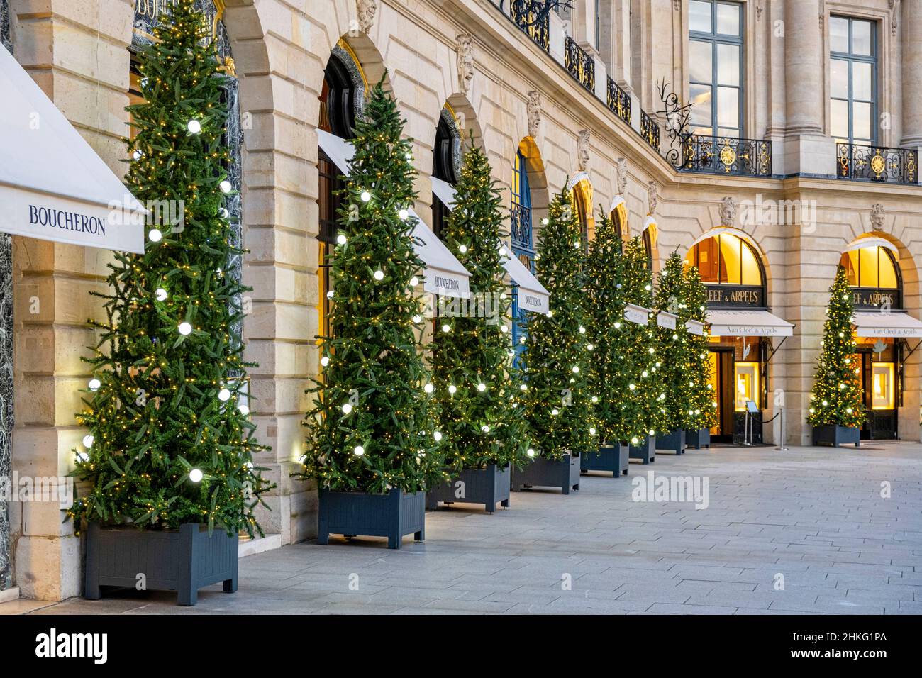 Boucheron at place vendome hi-res stock photography and images - Alamy