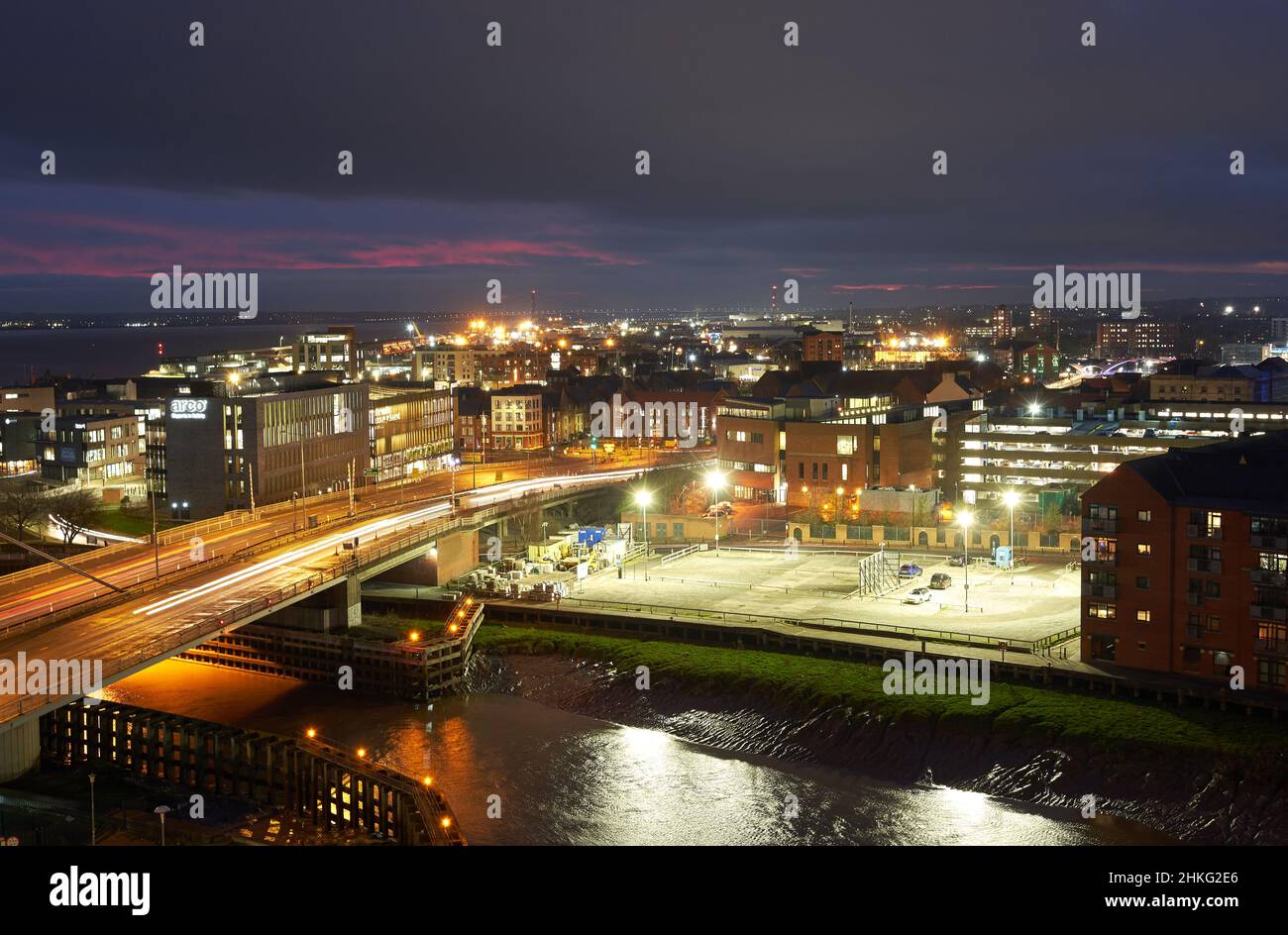 Cityscape at night image Stock Photo - Alamy