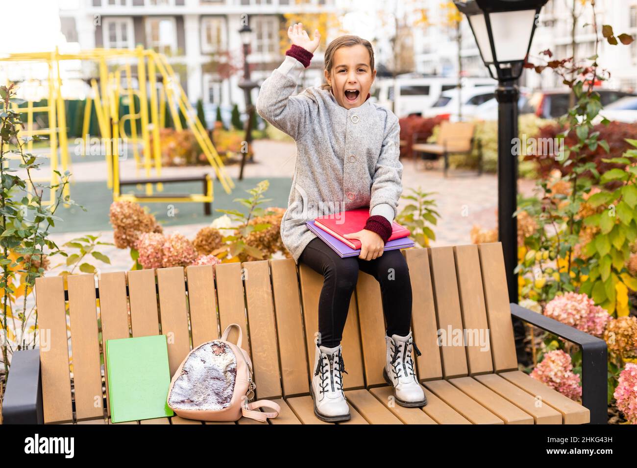 child girl schoolgirl elementary school student Stock Photo - Alamy