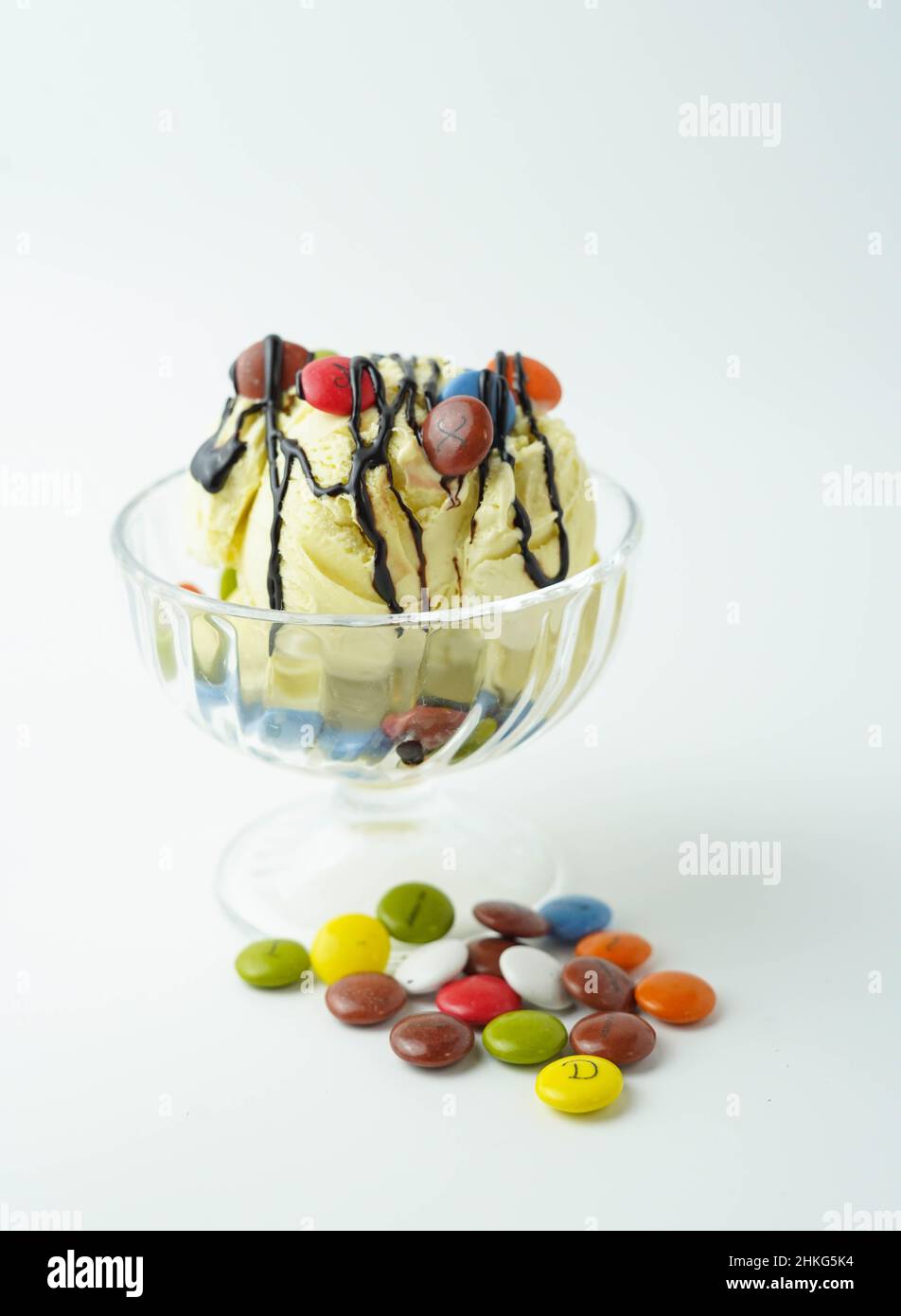 Pastilles yellow hi-res stock photography and images - Alamy