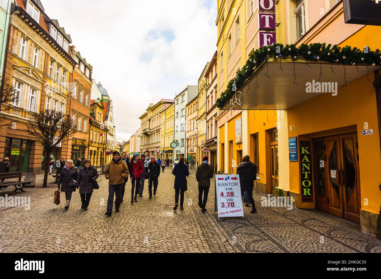 People and shops in the city Stock Photo - Alamy