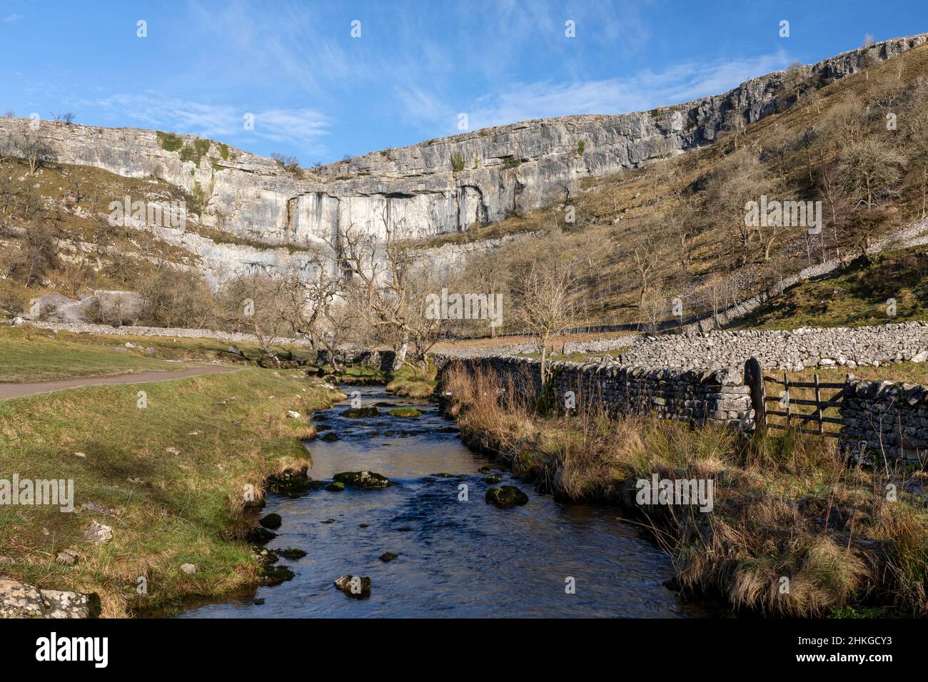 Malham cove with Malham Beck Stock Photo - Alamy