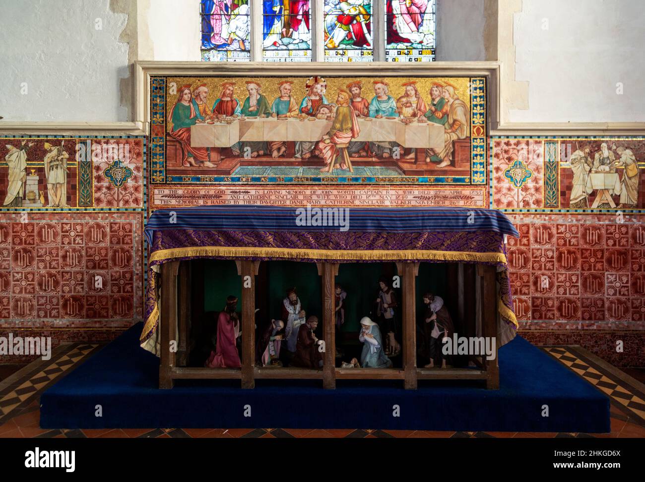 Altar table hi-res stock photography and images - Alamy