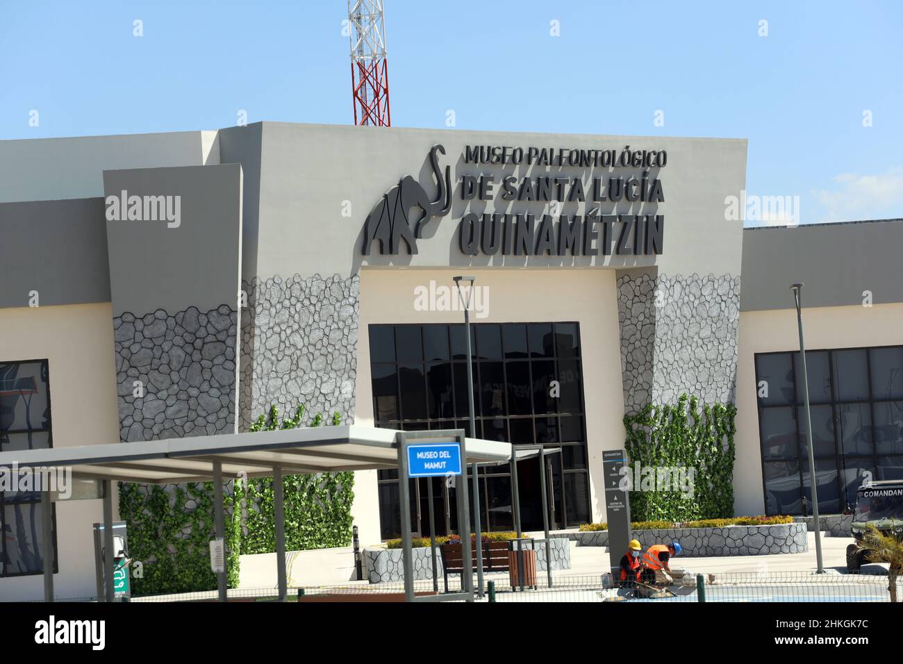 Zumpango De Ocampo, Mexico. 03rd Feb, 2022. Employees working in the ...