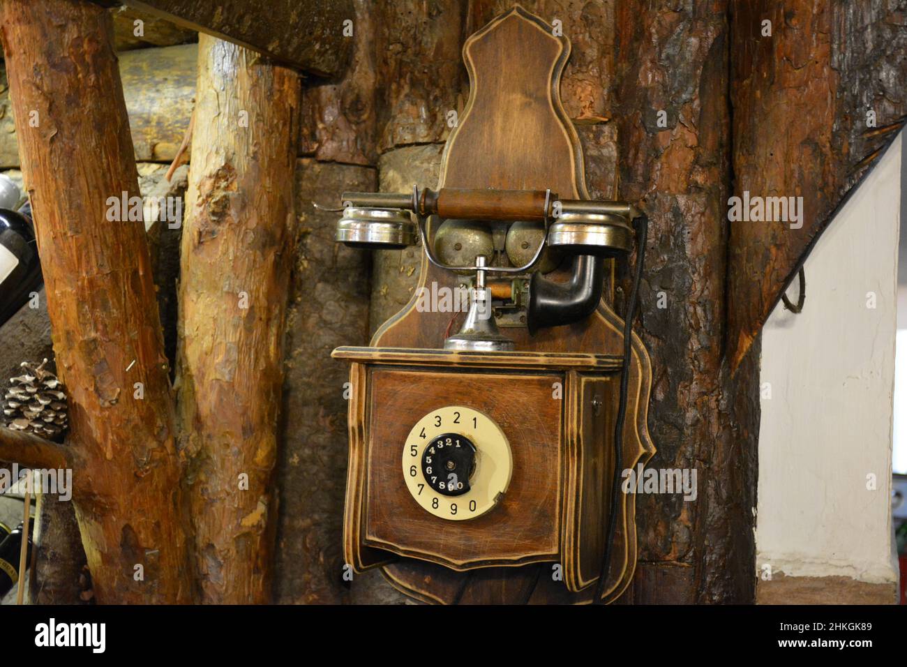 Vintage wooden telephone hi-res stock photography and images - Alamy