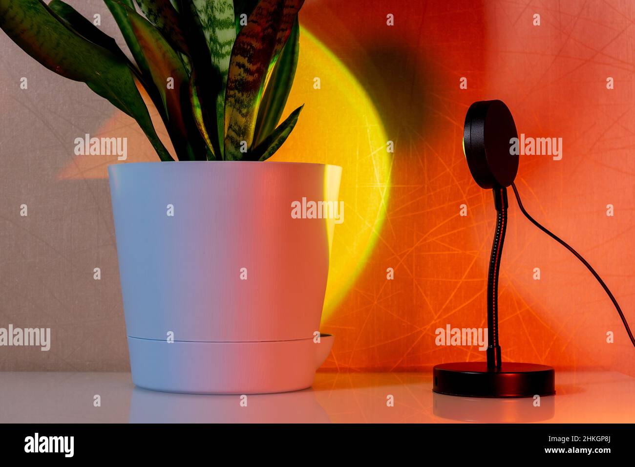 Multi screen projection hi-res stock photography and images - Alamy