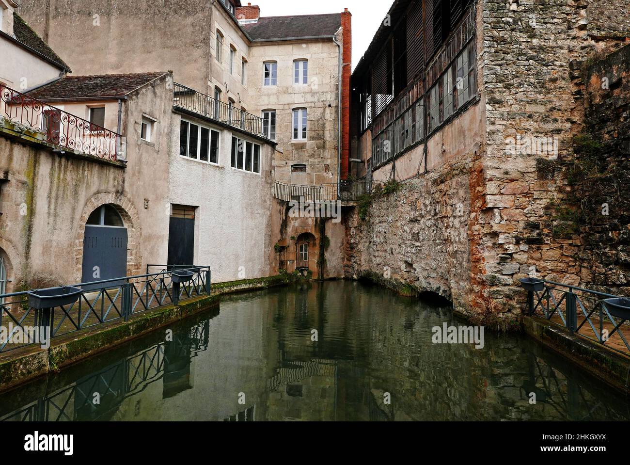 Canal de dole hi-res stock photography and images - Alamy