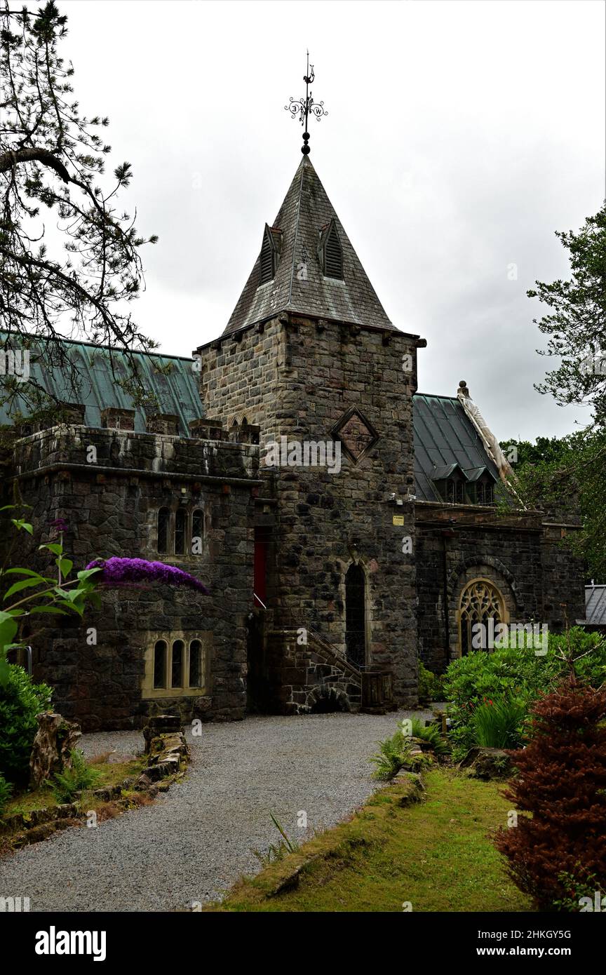 Loch awe village hi-res stock photography and images - Alamy