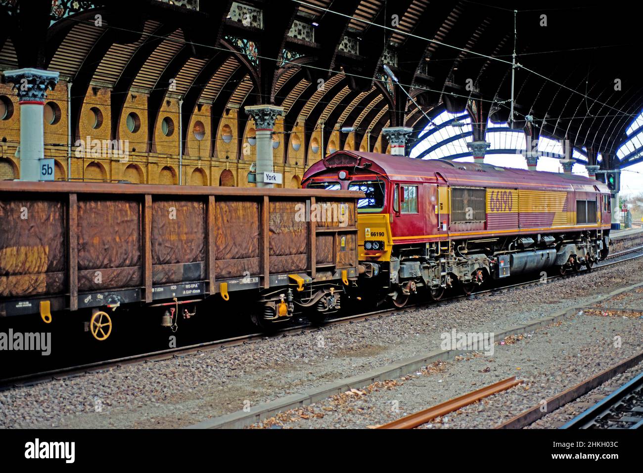 England freight train hi-res stock photography and images - Alamy