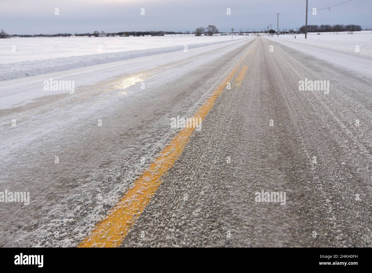 Ice pavement slip hi-res stock photography and images - Alamy