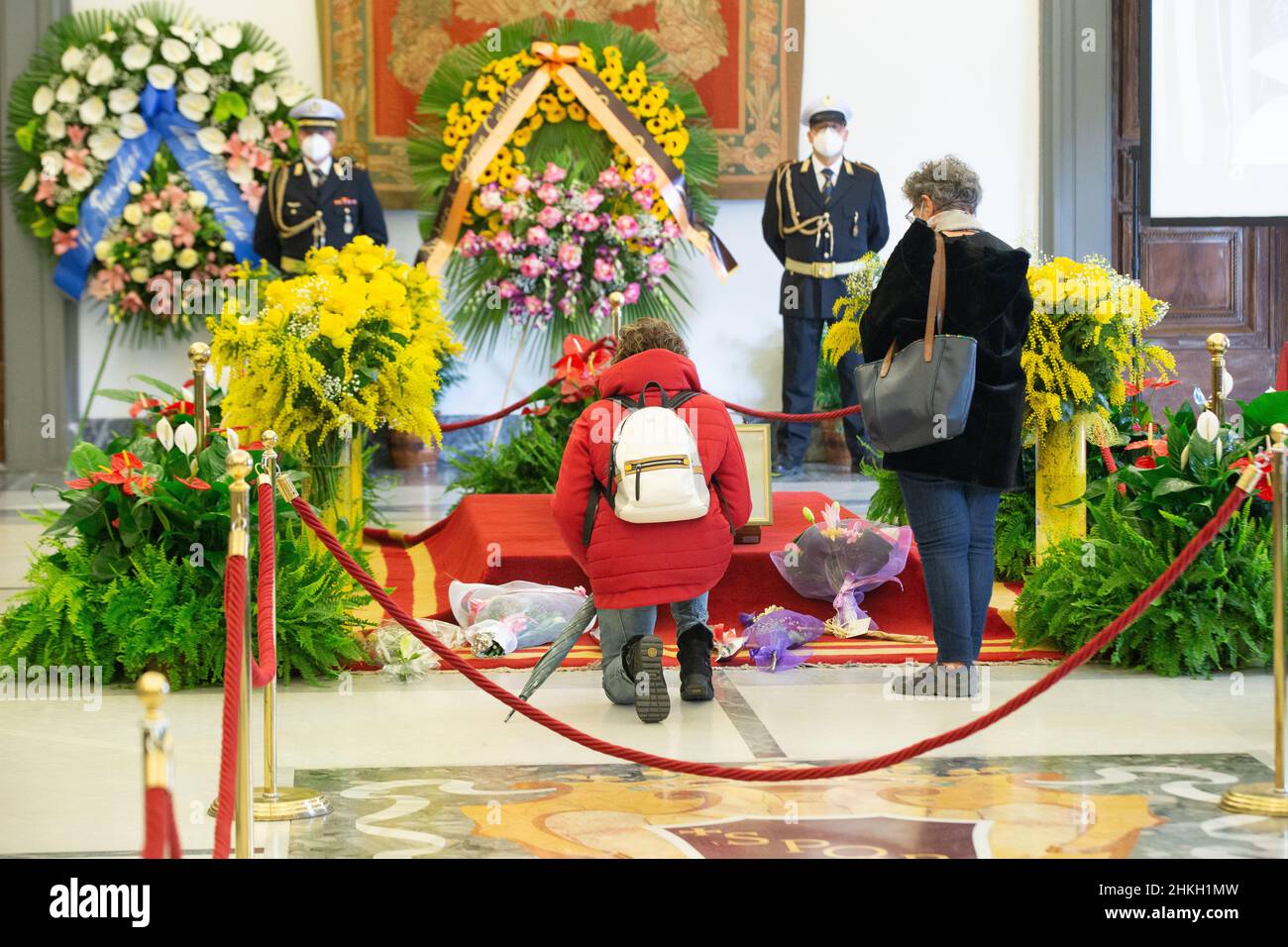 Rome, Italy. 4th Feb, 2022. Funeral chamber for Italian actress Monica ...