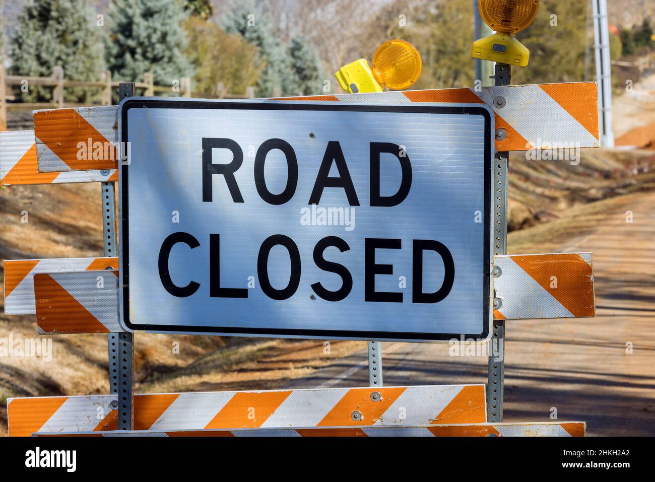 Road closed caution sign on highway in road reconstruction Stock Photo ...