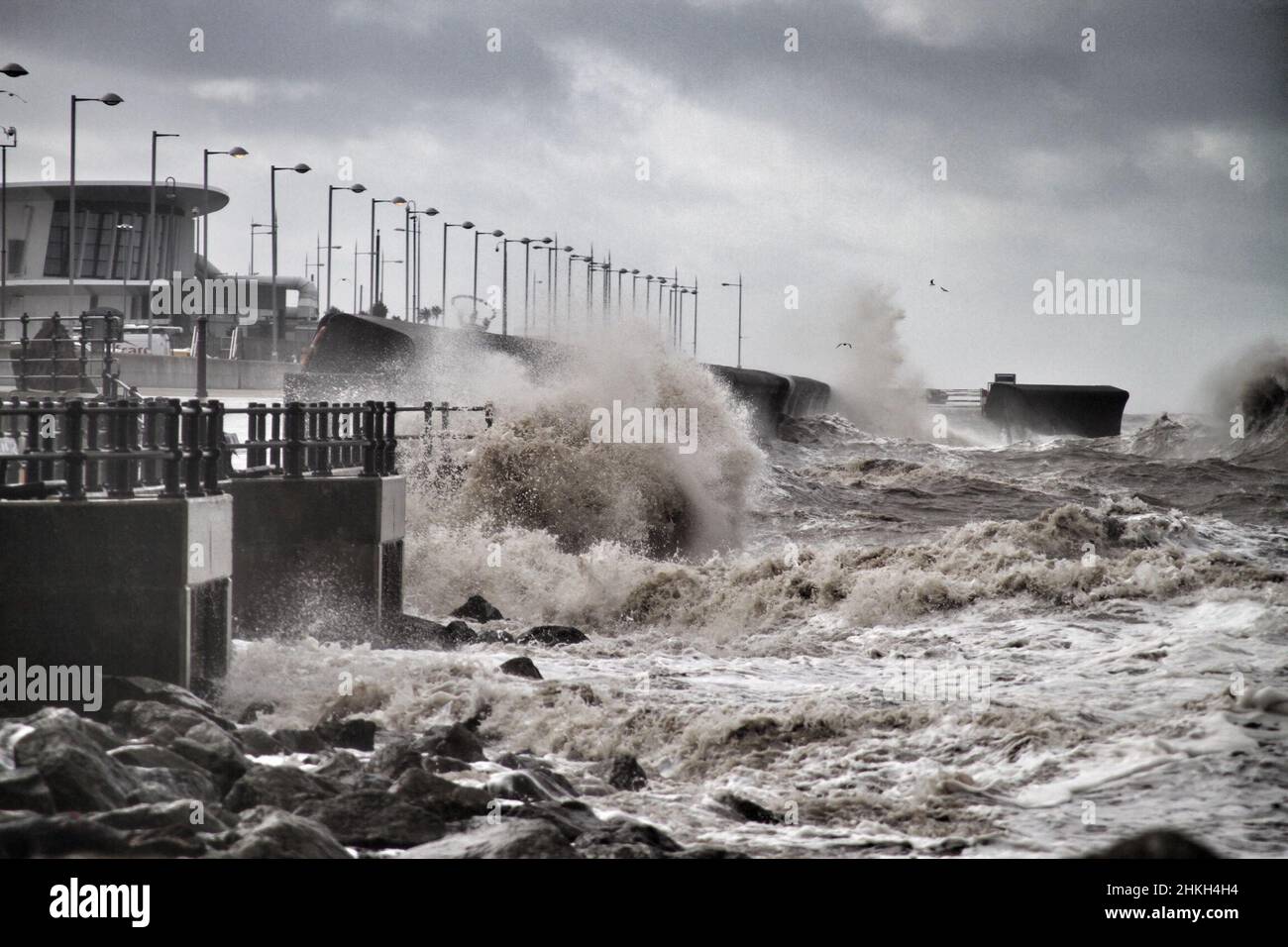 Storm Eunice hits Merseyside Stock Photo - Alamy