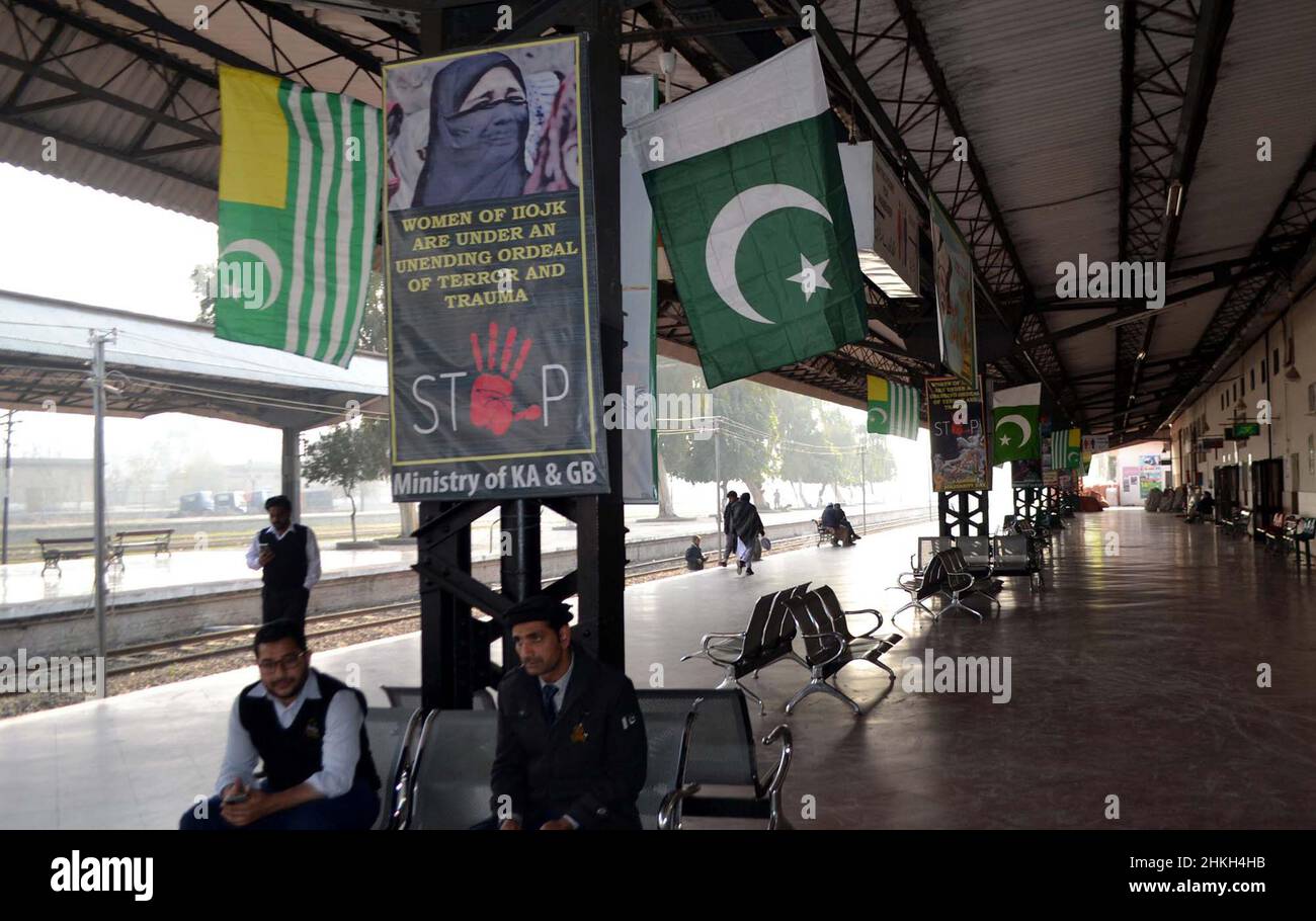 Hoarding Boards High Resolution Stock Photography and Images - Alamy