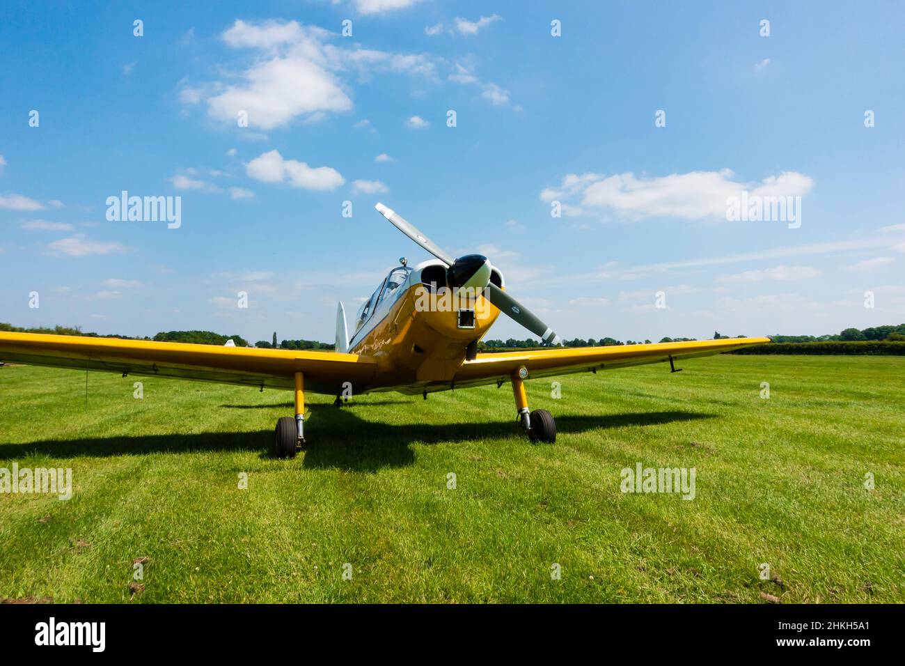 Yellow and white De Havilland Chipmunk with Lycoming engine, now a ...