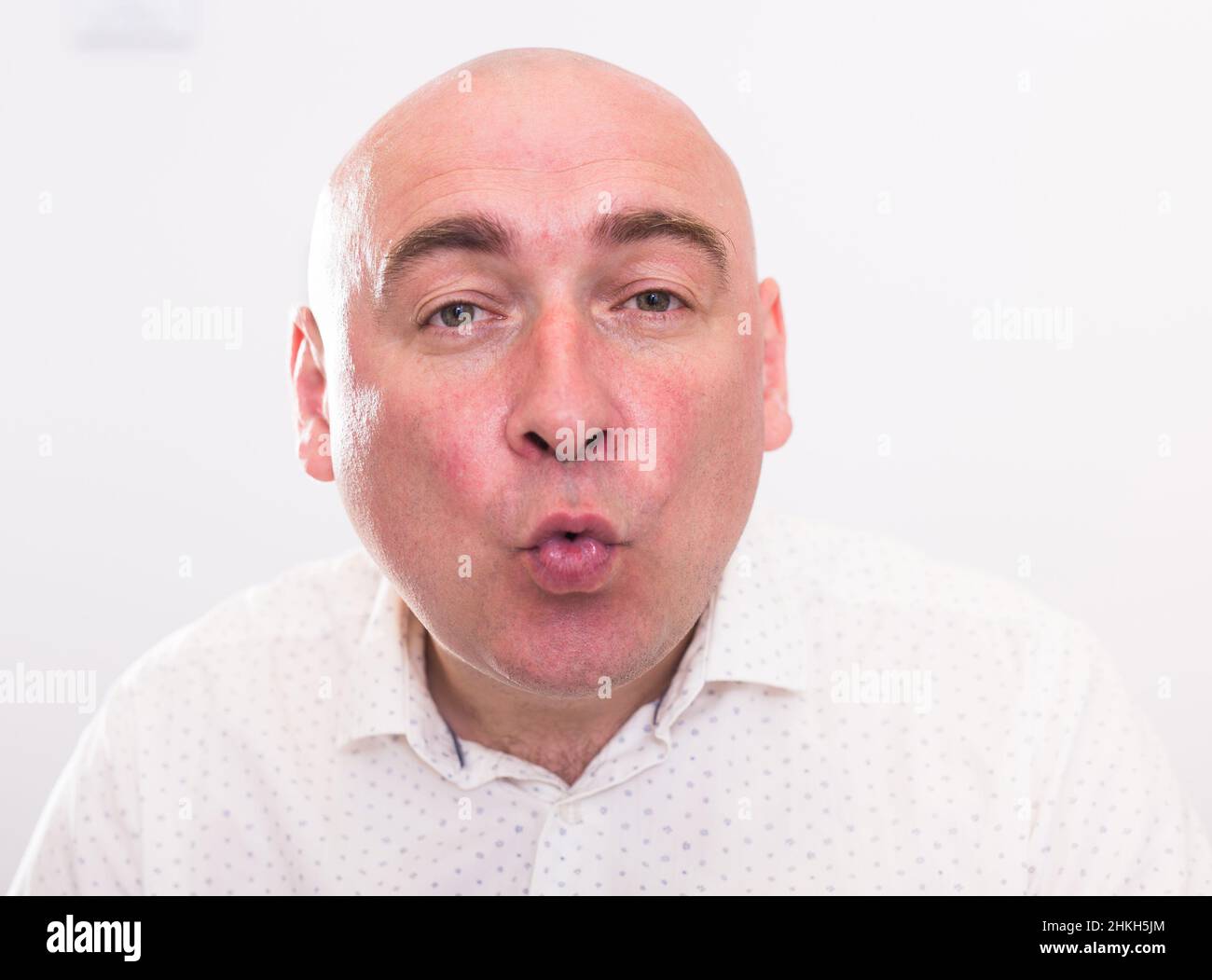 Bald white man hi-res stock photography and images - Alamy