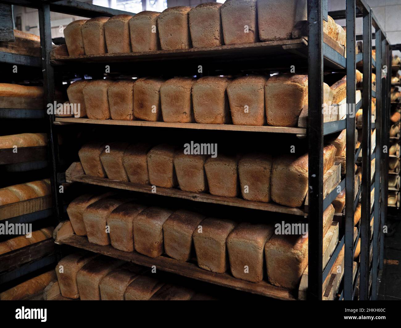 Finished loaf hi-res stock photography and images - Alamy