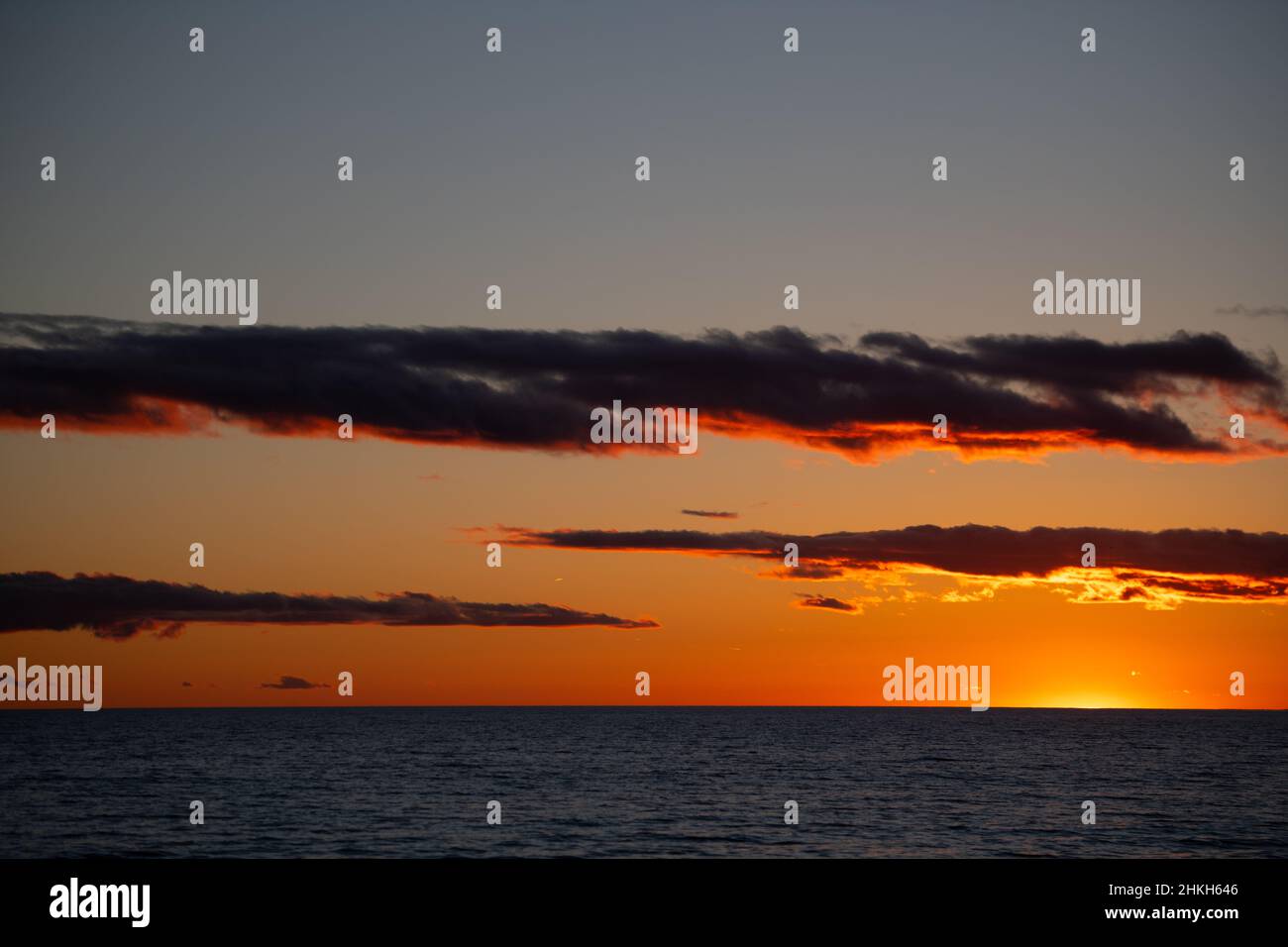 Scenic sunset over lake colorful hi-res stock photography and images ...